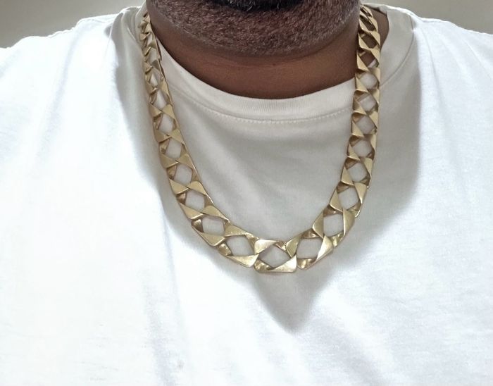 Gumtree gold chains store