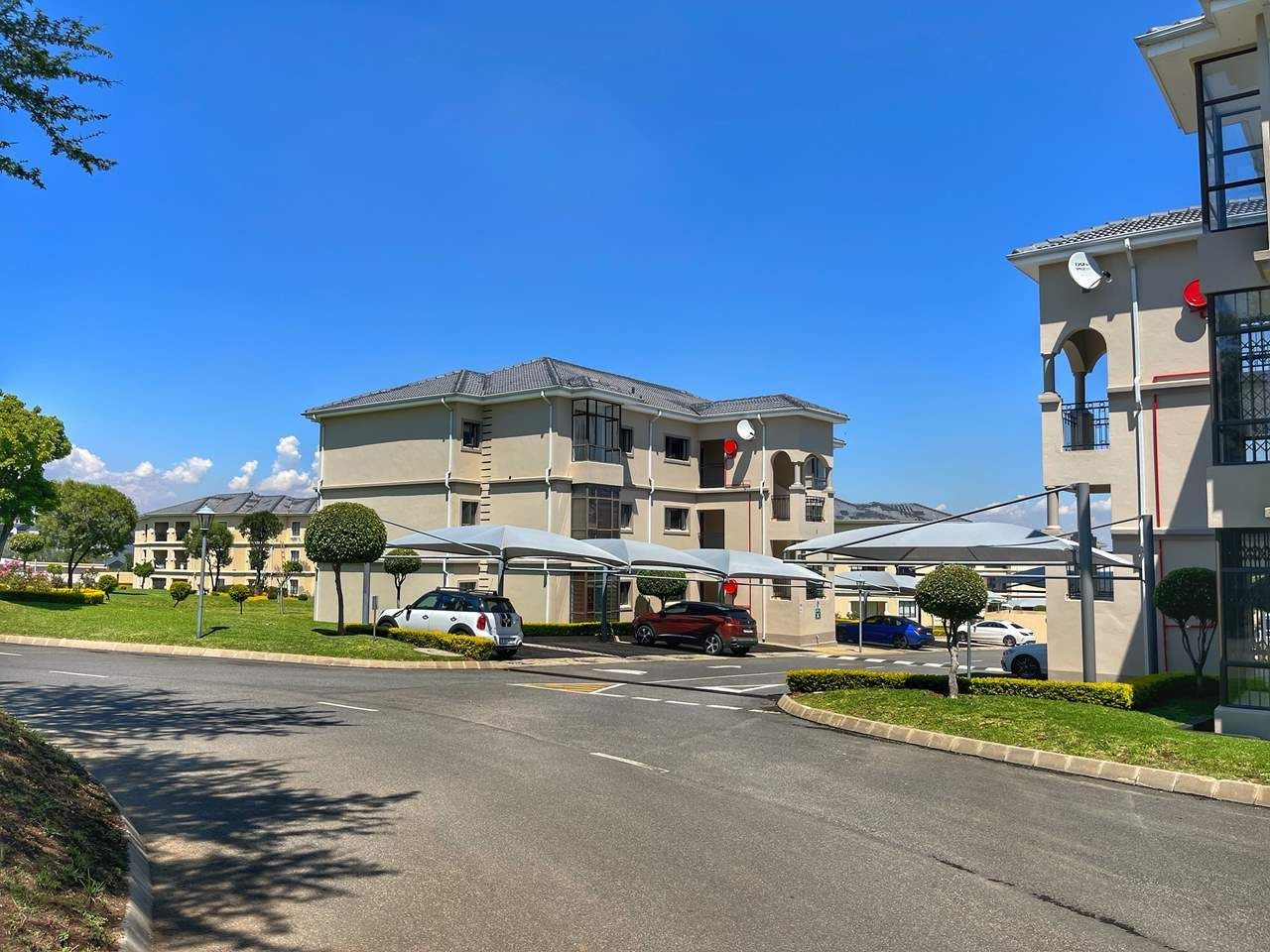 Spacious Modern 2 Bedroom Ground Floor Unit in Stunning Complex ...