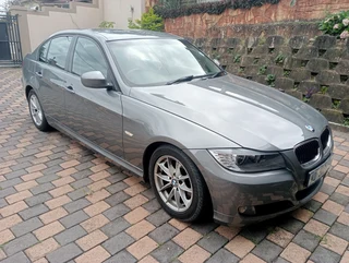 2011 BMW 320i Sedan | Queensburgh | Gumtree South Africa