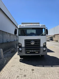 Breaking up VW Constellation 17 250 Cummins ISB6e enjin | Bellville ...