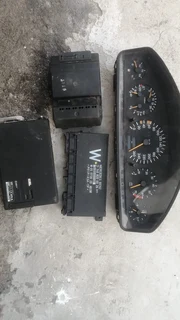 Mercedes Benz 1995 W140 m114 engine and body parts | Muizenberg ...