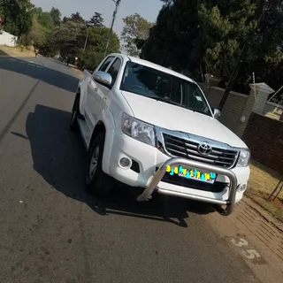 Well kept2009 Toyota Hilux 4.0 D4D v6 | Bedfordview | Gumtree South Africa