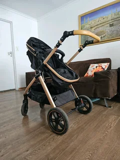 Belecoo 2 in 1 Reversible Stroller Pram | Crawford | Gumtree South Africa