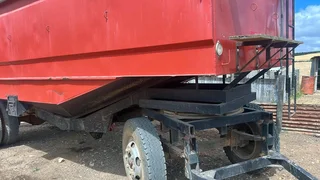 20 Ton StaanwaBaie goeie toestand | Other | Gumtree South Africa