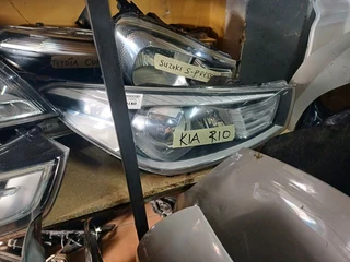 KIA RIO RIGHT NORMAL HEADLIGHT 2017 2018 2019 2020 2021 MODEL ...