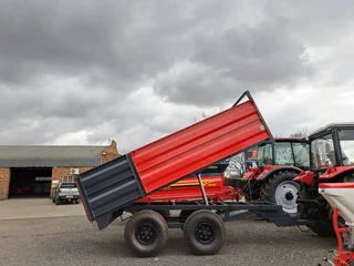 New 8 ton double axle tipper trailers for sale at Mad Farmer SA ...