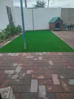 ASTRO TURF# ALL TYPES#GARDEN PEBBEL STONES# NATURAL ROLL ON GRASS ...