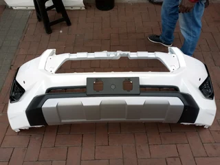 2.8 Double Cab Toyota Hilux Gd6 Front Bumper 2025 Model For Sale ...