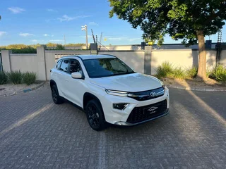 2023 TOYOTA URBAN CRUISER XR 24000KMS FSH SPARE KEYS | Goodwood ...