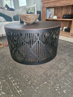 Table - Ad posted by User1 | Mount Edgecombe | Gumtree South Africa